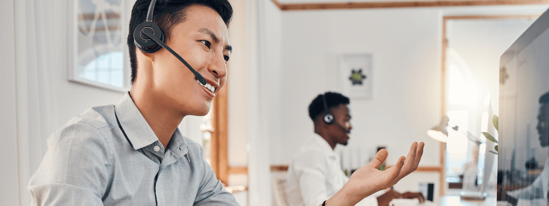 The Complete Guide to AI-Powered Coaching for Contact Centers